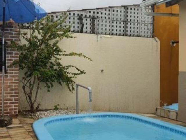 Imóvel para venda tem 200 metros quadrados com 3 quartos em Praia Grande \ SP