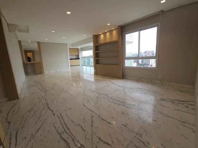 Lindo apartamento para venda tem 210 metros quadrados com 4 suítes em Vila Olímpia São Paulo SP