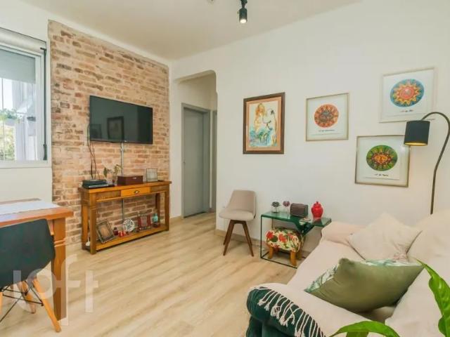Imóvel para venda tem 53 m², com 2 quartos, bairro Petrópolis Porto Alegre RS