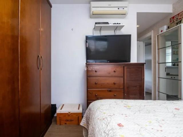 Imóvel para venda tem 82 metros quadrados com 2 quartos em São Geraldo Porto Alegre RS