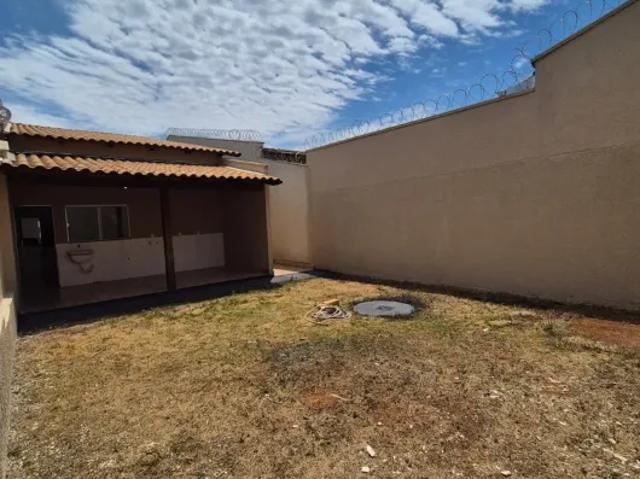 Imóvel para venda com 3 quartos sendo 1 suíte Bairro Cardoso Aparecida de Goiania
