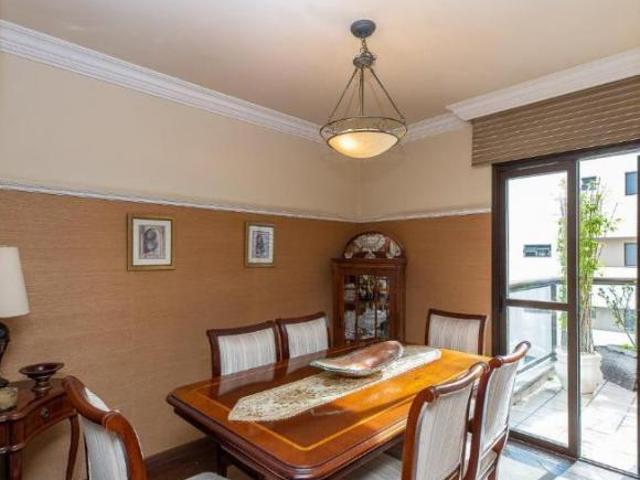 VENDA DE IMÓVEL NA PENHA DA FRANÇA – URGENTE, URGENTE! Casa espaçosa com
