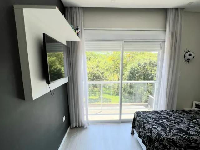 Imóvel para venda com 254 metros quadrados com 4 quartos