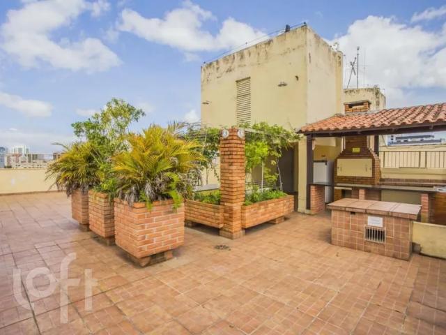 Imóvel para venda com 2 quartos na Cidade Baixa