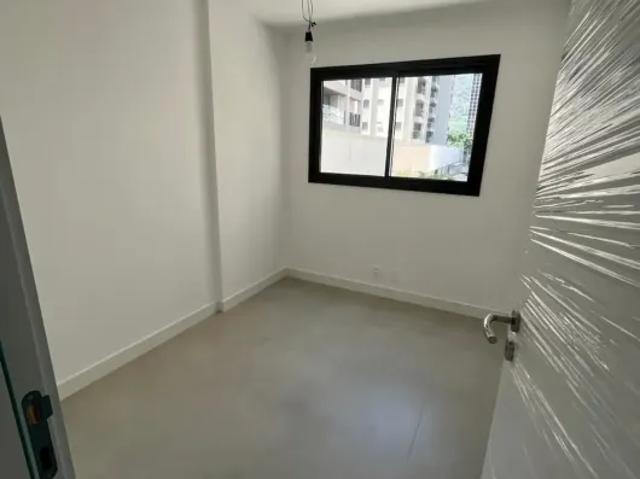 Imóvel para venda com 74m² com 2 quartos sendo 1 suíte e 2 vagas