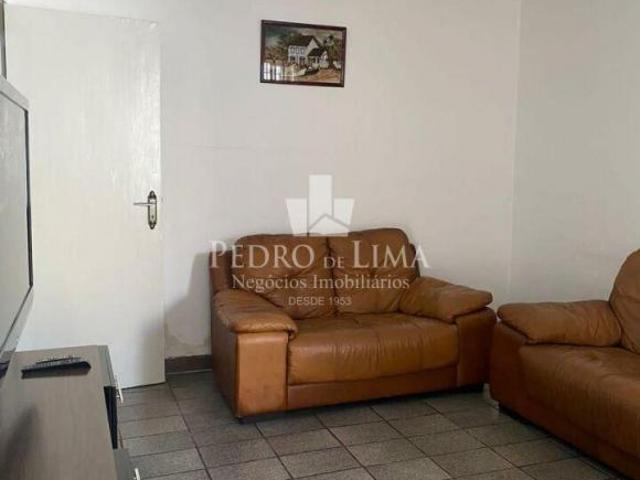 Imóvel para venda na Penha com um salão, 1 apartamento e 2 casas, próximo do metrô Vila Matilde