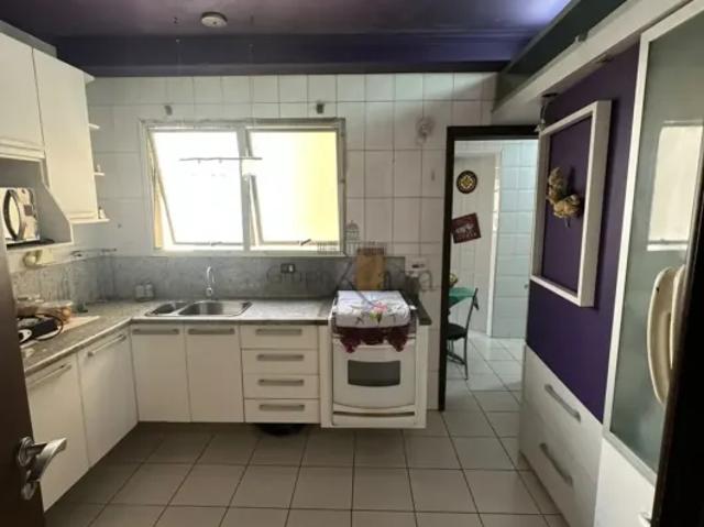 Imóvel para venda possui 105 metros quadrados com 3 quartos
