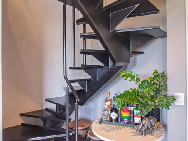 Imóvel para venda possui 112 metros quadrados com 1 quarto em Azenha Porto Alegre RS