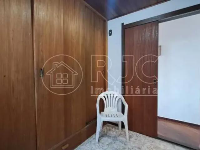 Imóvel para venda possui 120 metros quadrados com 3 quartos em Tijuca Rio de Janeiro RJ