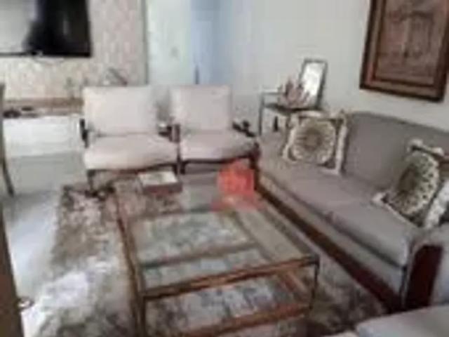 Imóvel para venda possui 150 metros quadrados com 3 quartos em Centro Macaé RJ