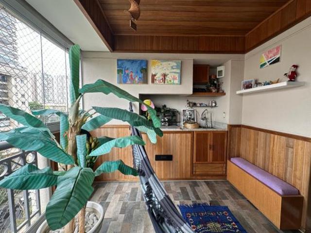 Imóvel para venda possui 173 m² com 3 suítes em Vila Romana São Paulo SP