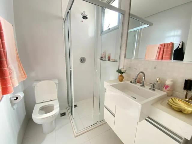Imóvel para venda possui 208 metros quadrados com 3 quartos em Setor Marista Goiânia GO