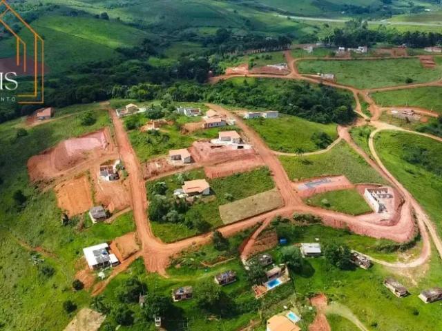 Imóvel para venda possui 600 metros quadrados em Centro Joanópolis SP