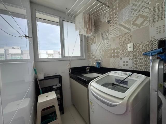 Imóvel para venda possui 94 metros quadrados com 3 quartos em Centro Guarapari ES