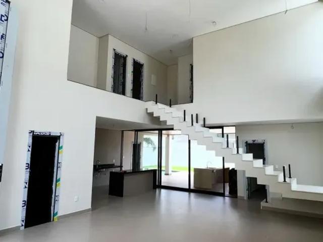 Imóvel para aluguel e venda com 450 metros quadrados com 4 quartos