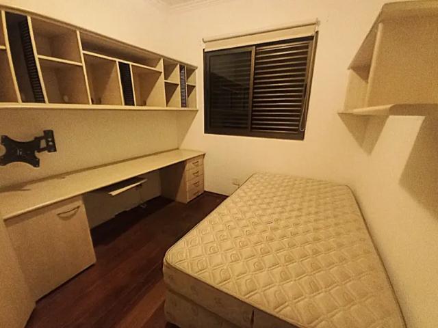 Imóvel para aluguel e venda possui 120 metros quadrados com 3 quartos