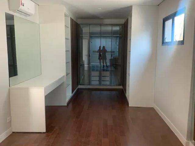 Imóvel para aluguel e venda possui 388 metros quadrados com 5 quartos