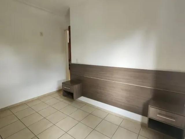 Imóvel para aluguel possui 56 metros quadrados com 2 quartos