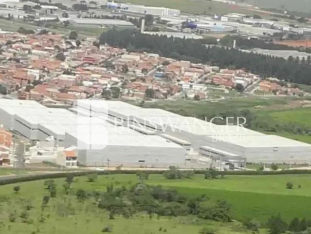 Imóvel para aluguel tem 4047 metros quadrados em Caldeira Indaiatuba SP