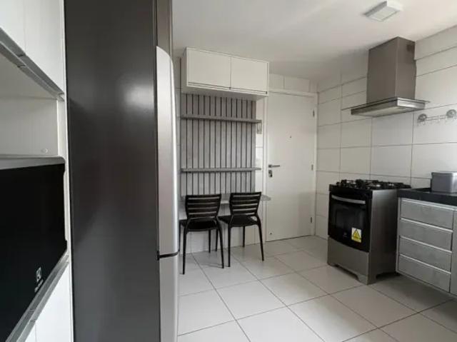 Imóvel para aluguel tem 98 metros quadrados com 3 quartos em Boa Viagem Recife PE