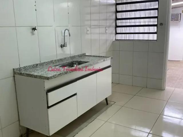 Imóvel para aluguel tem 250 metros quadrados com 4 quartos em Jardim das Acácias São Paulo SP