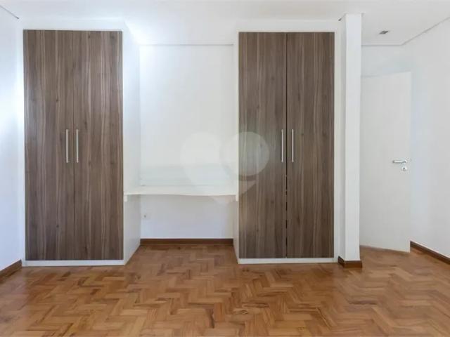 Imóvel para aluguel tem 313 metros quadrados com 4 quartos em Alto de Pinheiros São Paulo SP