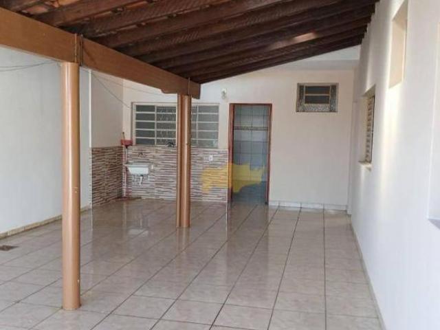 Imóvel para investidor, com 2 casas muito bem construídas e fáceis para alugar com localização excel