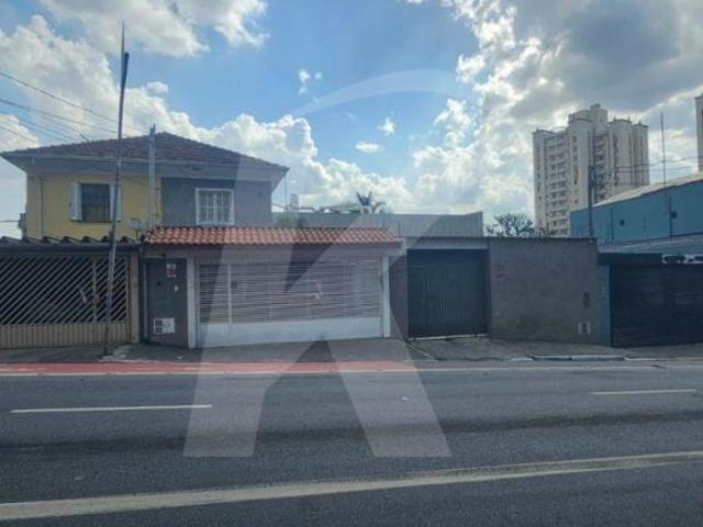 Imóvel para investimento, terreno de 600m2, com 3 casas, 10 garagem em Santana!