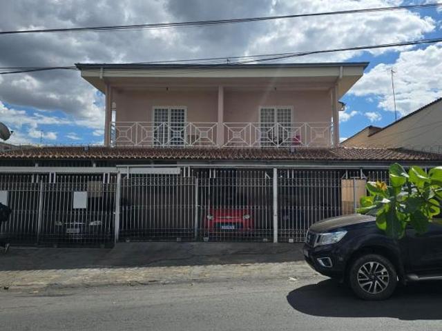 Imóvel para renda – 6 unidades + potencial comercial – Avenida das Bandeiras