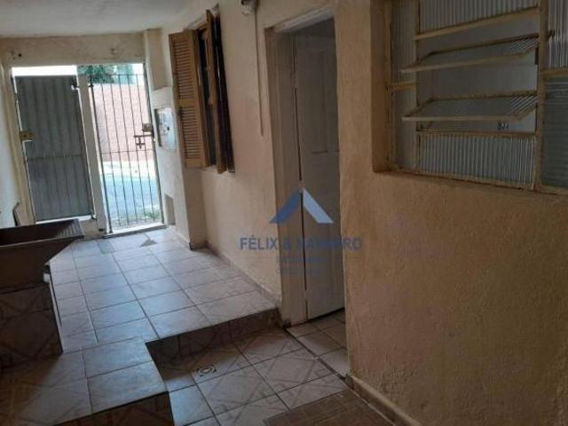 Imóvel para Renda com 2 casas e Salão à venda, 150 m² por R$ 530.000