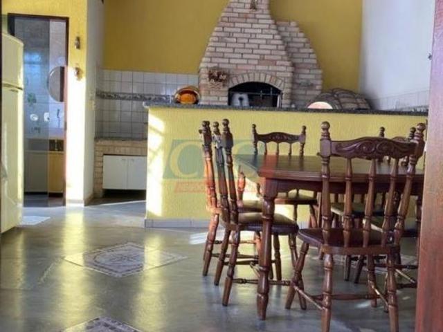 Imóvel próximo ao Parque Ecológico Indaiatuba 2 Suítes, Ar Condicionado, Amplo Espaço Gourmet