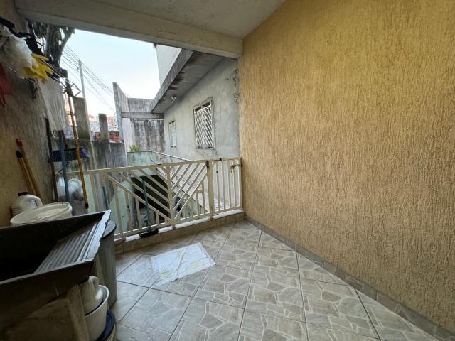 IMÓVEL renda 136,29m2 |03 casas|01 vaga| salão | Pq. Imperial Barueri R$ 350mil