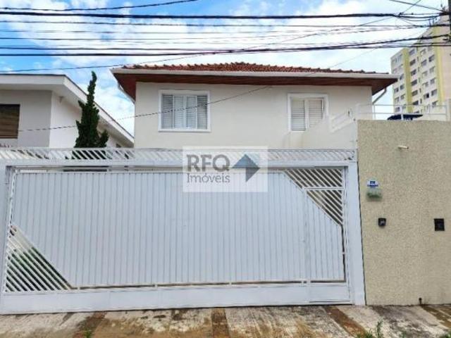 Imóvel único em Mirandópolis: Casa à venda com 3 quartos, 2 salas, 2 banheiros e 3 vagas de garagem