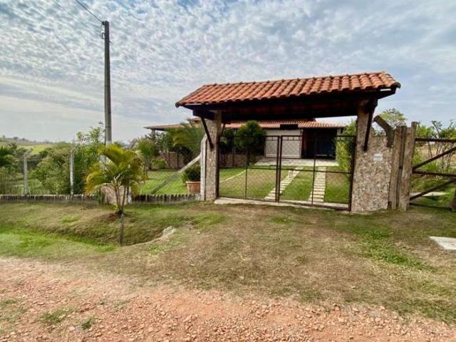 Imóvel urbano com 1.125m², em Porangaba SP
