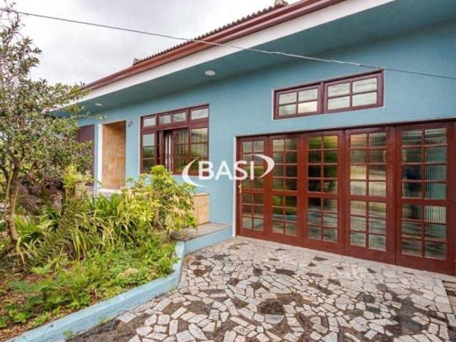 Imovel versatil com 3 moradias independentes – excelente para renda extra ou uso misto residencial