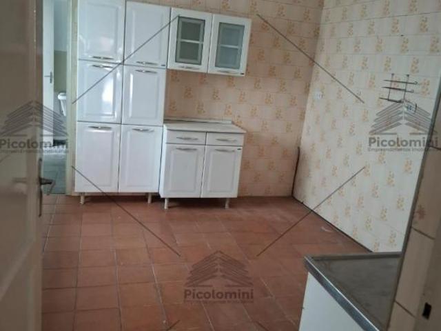 Imóvel Vila Regente Feijó com 2 casas sendo 2 dormitórios, sala, cozinha,banheiro cada uma 2 vagas