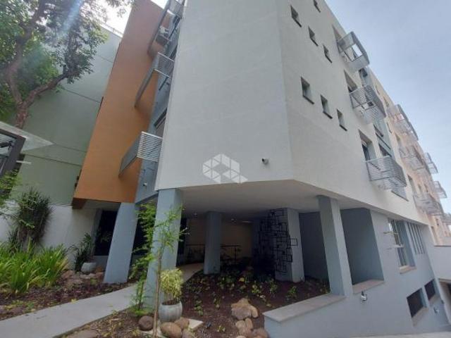 Imobiliária CRÉDITO REAL Vende ! Ótimo apartamento com ambientes