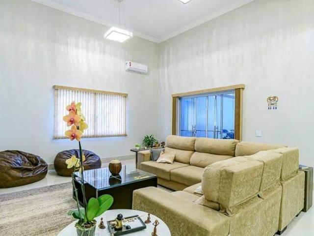 Imobiliária Jardim Botânico Casa Jardim Botânico à venda
