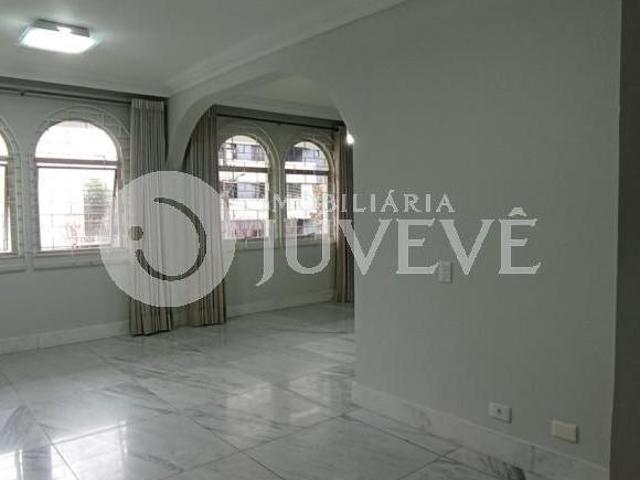 IMOBILIARIA JUVEVÊ VENDE APARTAMENTO AHÚ RUA MARECHAL MALLET, 751 EDIFÍCIO DAGMAR