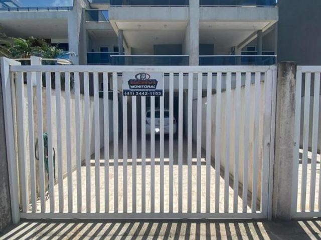 Imobiliária La Casa vende: Excelente apartamento duplex em Guaratuba, frente para a praia!