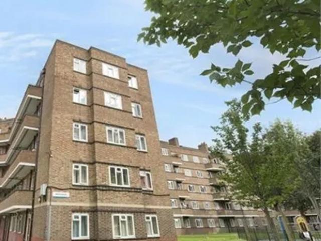 Imax Cafe, 1 Charlie Chaplin Walk, London, SE1 8XR, United Kingdom | 2 bed apartment for rent #167215079 | Rentberry