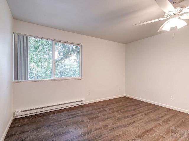 Images Columbia Apartments 3 Bedroom Apartment for Rent at 13424 Ne Sandy Blvd, Portland, OR 97230 Argay
