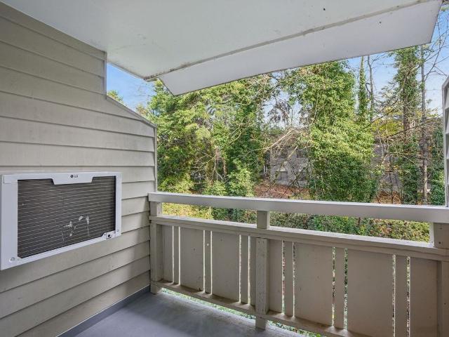 Images Springcreek Apartments 1 Bedroom Apartment for Rent at 2406 Se Harrison St, Milwaukie, OR 97222 Historic Milwaukie