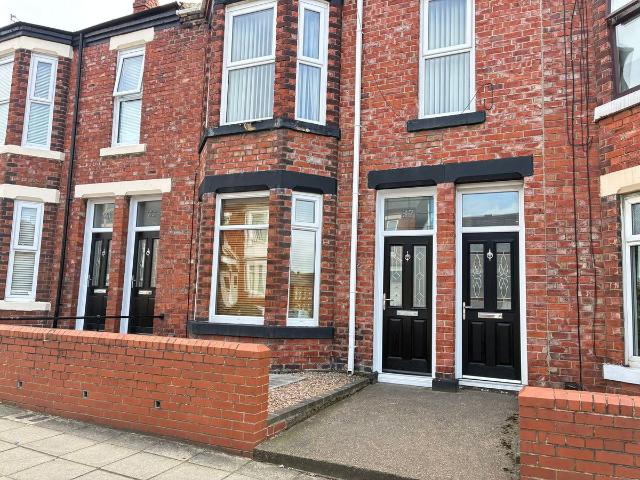 Imeary Street, South Shields NE33, 2 bed flat to rent, £700 pcm | PrimeLocation