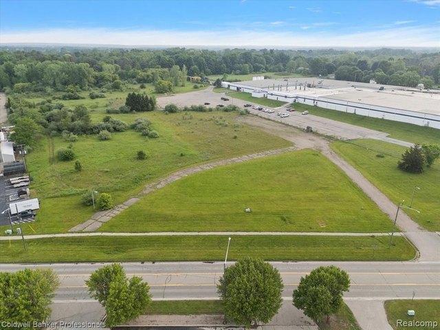 Imlay City Rd, Lapeer, MI 48446