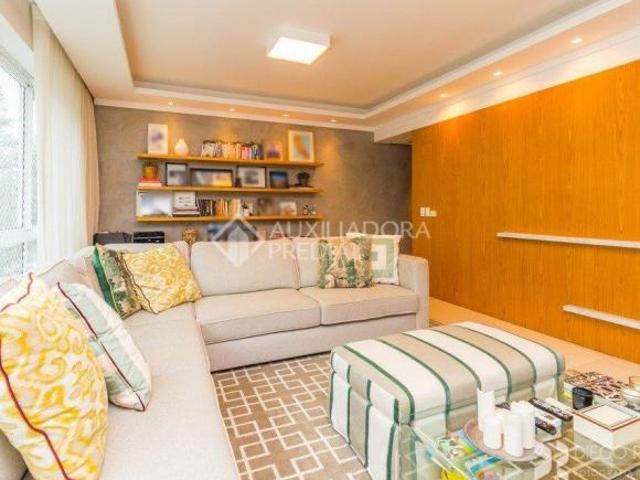 IMPECÁVEL, CONFORTÁVEL E COM ÓTIMA INTEGRAÇÃO ENTRE OS AMBIENTES