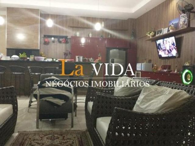 Impecável casa à venda no Jardim dos Seixas em São José do Rio Preto SP