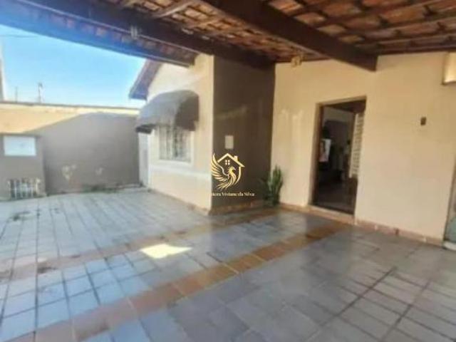 Impecável casa à venda em Taubaté SP, Jardim dos Estados: 3 qtos, 1 suíte, 1 sala, 2 banheiros, 2 va