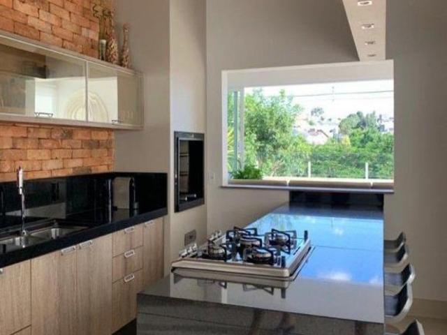 Impecável casa em condomínio à venda em Boituva SP, Portal das Estrelas: 4 quartos, 2 suítes, 3 sala