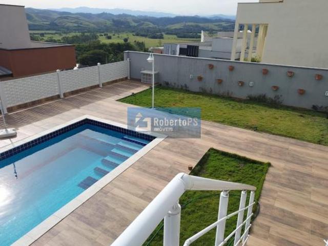 Impecável Casa em Condomínio à Venda em Urbanova, São José dos Campos SP: 3 Quartos, 3 Suítes, 3 Sal